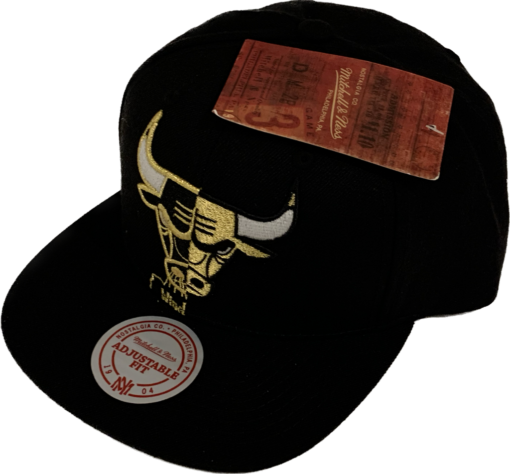 Chicago Bulls NBA Basketball Mitchell & Ness Split Crown Hardwood Clas ...