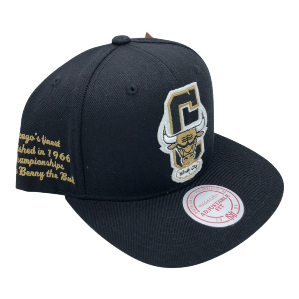 Chicago Bulls Mitchell & Ness NBA Black & Gold Basketball Graduation S ...