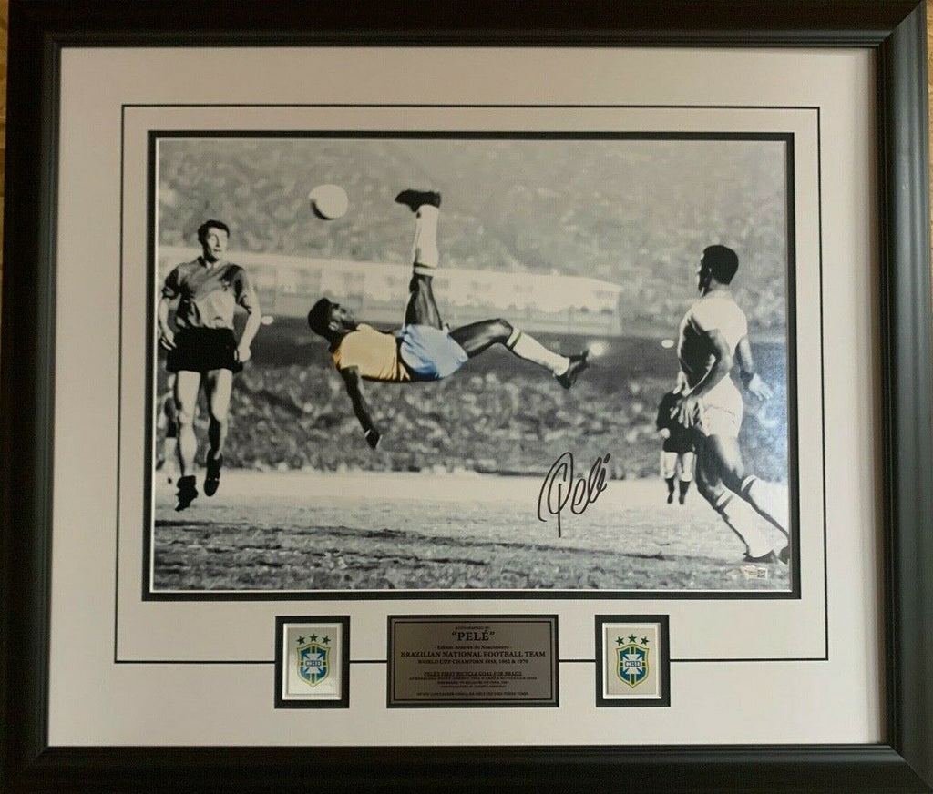 Pele Brazil National Team Autographed 16'' x 20'' Bicycle Kick Spotlig ...